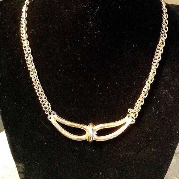Jewelry | Gold Tone 16 Necklace With Double Chain And Symmetrical ...